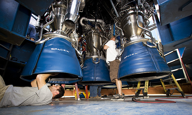 SpaceX Conducts First Five Engine Firing of Falcon 9 Rocket - SpaceRef