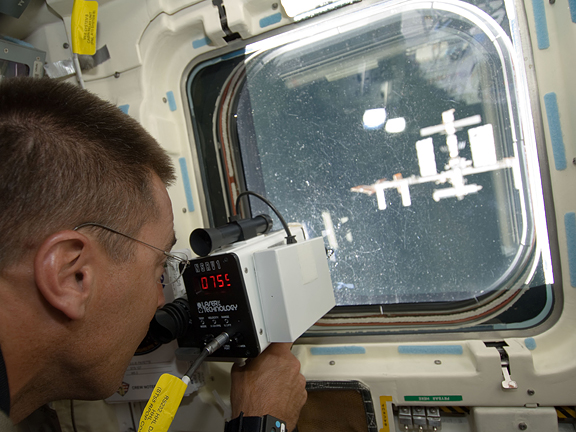 Using A Laser Range Finder To Measure Distances In Orbit - SpaceRef