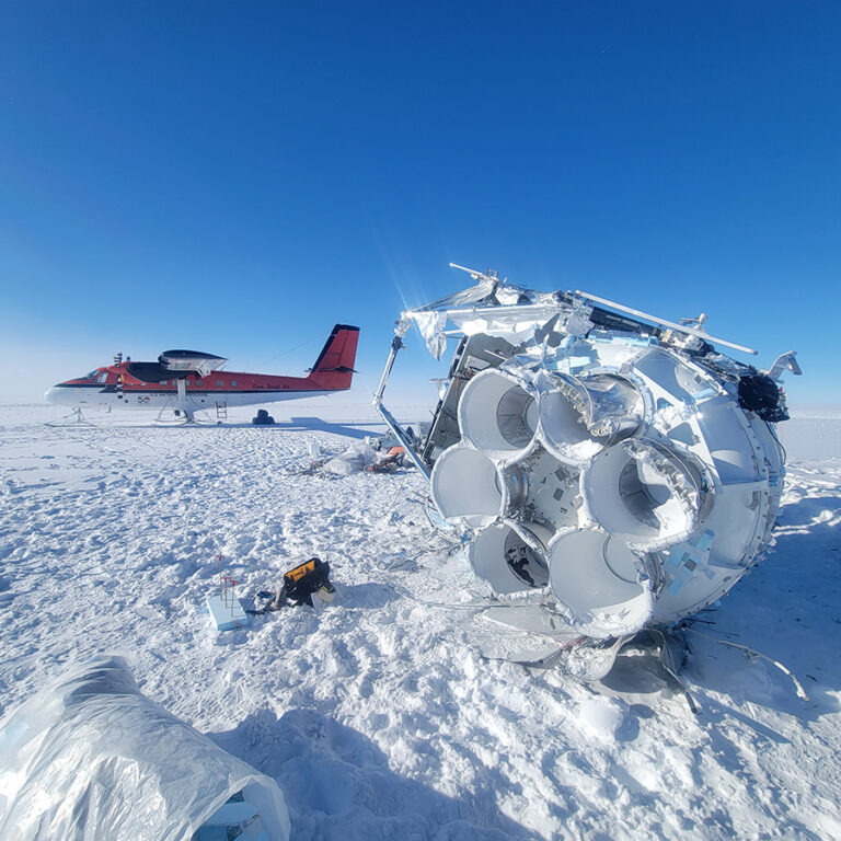SPIDER Balloon-borne Telescopes Study The Cosmos Over Antarctica - SpaceRef